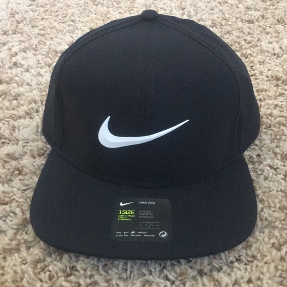 Nike | Accessories | New Nike Snap Back Hat | Poshmark